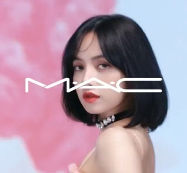 LISA x MAC Cosmetics “Powder Kiss” – BLACKPINK CAFÉ