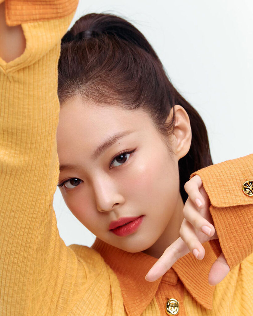 JENNIE Won “Advertising Model of the Year (Female)” Daesang at the 2022 ...