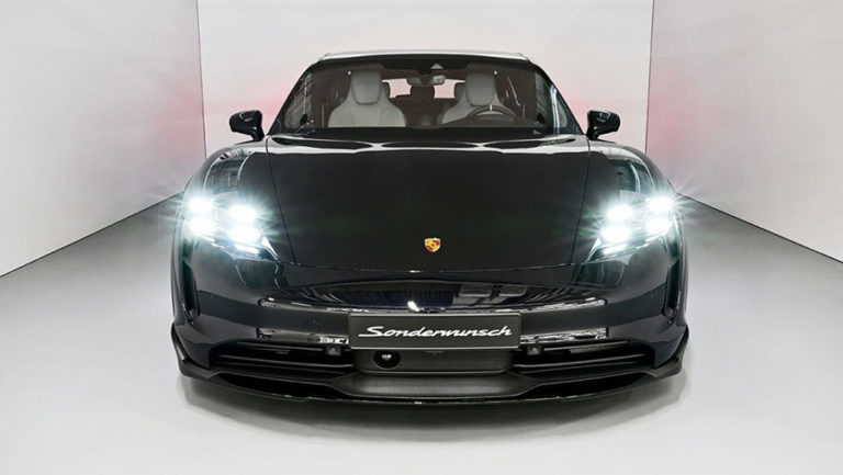 JENNIE x Porsche “Taycan 4S Cross Turismo for Jennie Ruby Jane ...