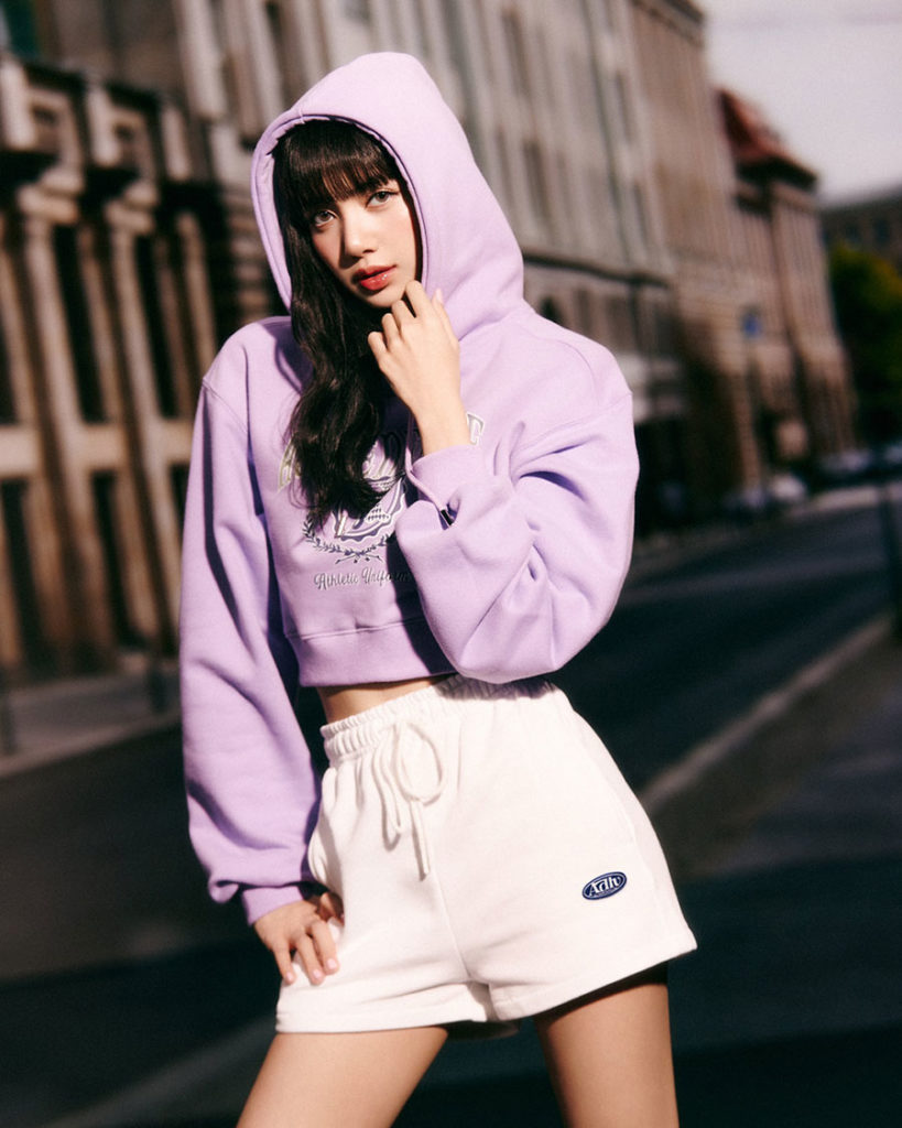 LISA x ADLV SS23 – BLACKPINK CAFÉ