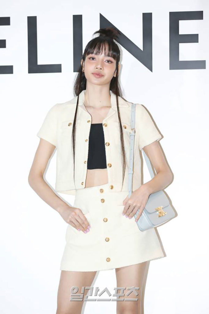 LISA at the CELINE Pop-Up Store in Seoul – BLACKPINK CAFÉ