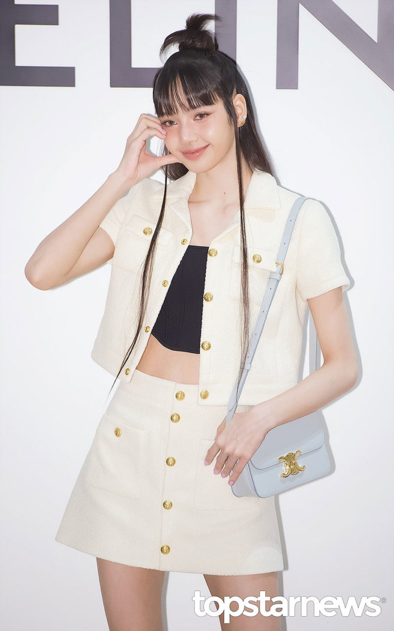 LISA at the CELINE Pop-Up Store in Seoul – BLACKPINK CAFÉ