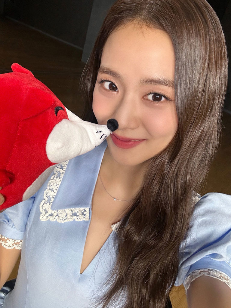 JISOO’s Interview With SOHU Korea “Idol Goes to Work” – BLACKPINK CAFÉ