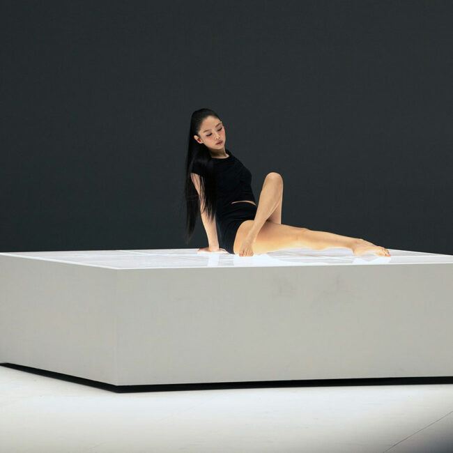 JENNIE x Beats “Beats Solo Buds” – BLACKPINK CAFÉ