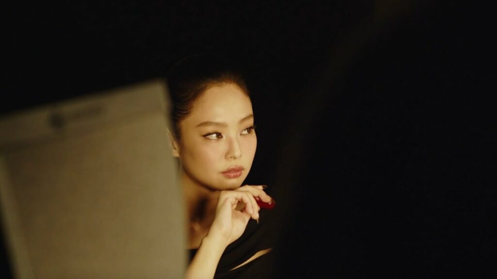 JENNIE x Beats “Beats Solo Buds” – BLACKPINK CAFÉ