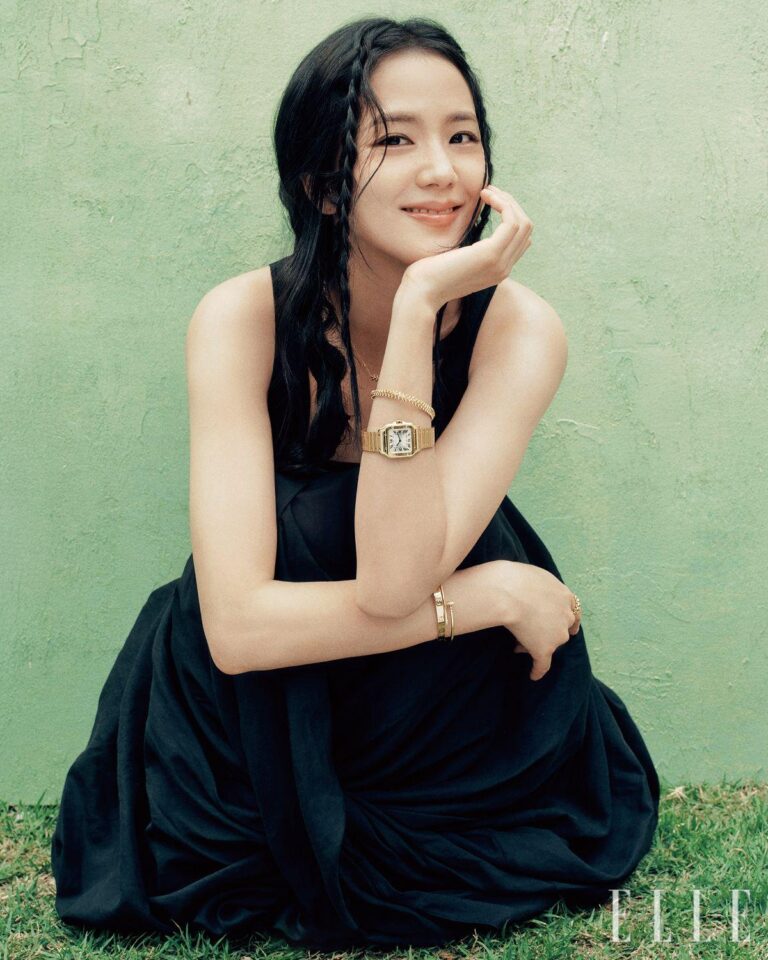 JISOO for ELLE Korea July 2025 – BLACKPINK CAFÉ